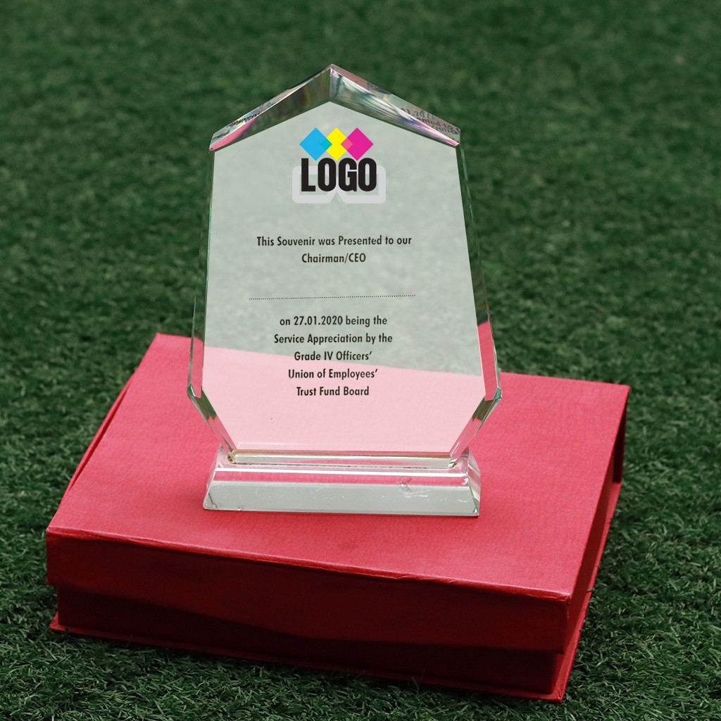 Anim8.lk | Diamond Point Crystal Trophy | Custom Awards and Plaques